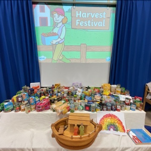 Crawley Ridge Infant School - Harvest Assembly